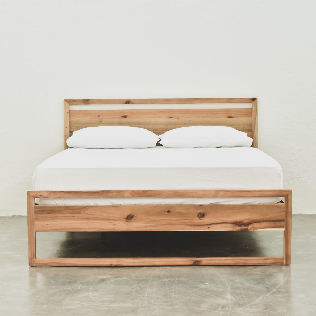 Danabaai Bed - King - Oak | Incanda Furniture