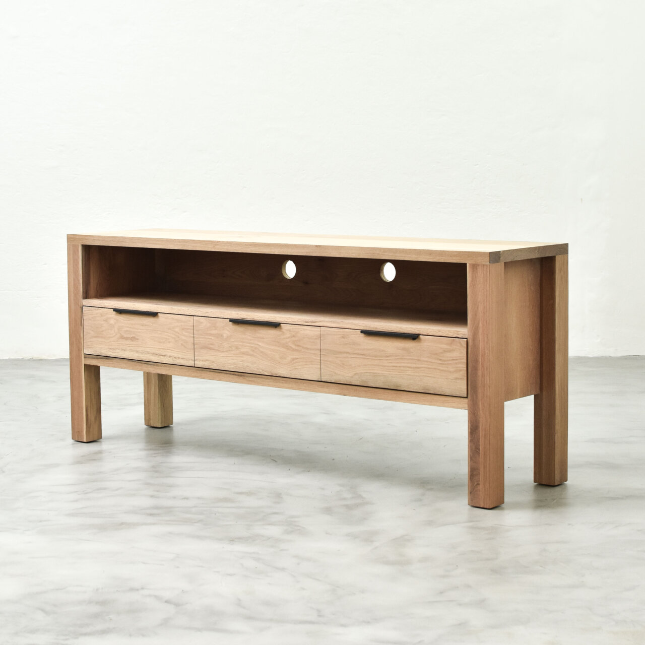 Philadelphia TV Unit (6 Drawer) - Oak | Incanda Furniture