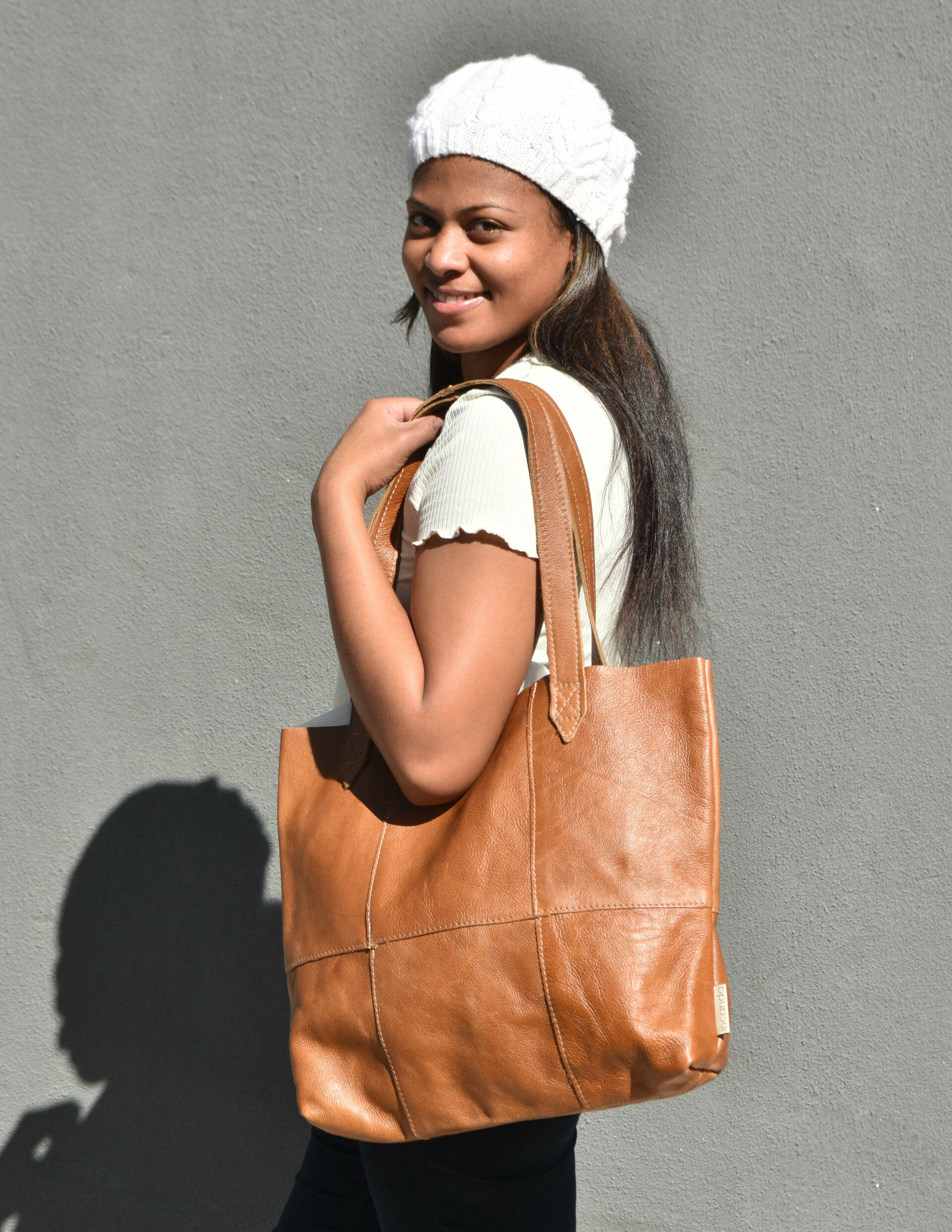 Sustainable Leather Shopper Bag | Incanda Furniture
